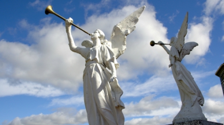 „JANUÁROVÝ“ ANJEL – archanjel Gabriel | EZO.TV